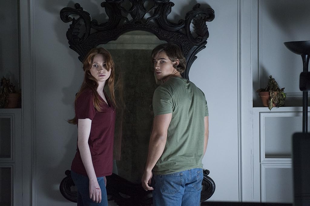 Movie Review: Oculus (2013) – Never Think Impossible